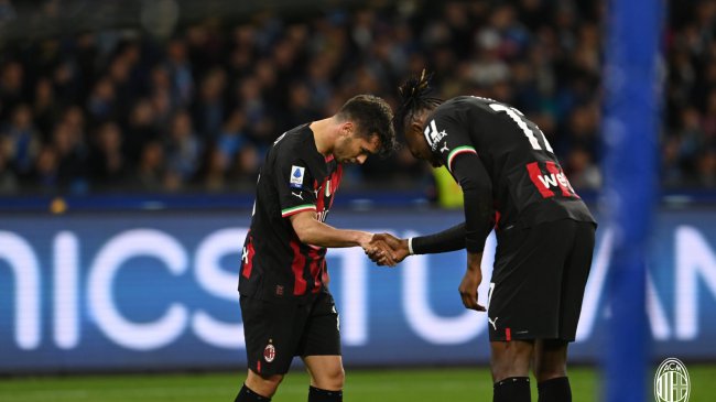 NAPOLI - MILAN: SKŁADY - ACMilan.com.pl - AC Milan